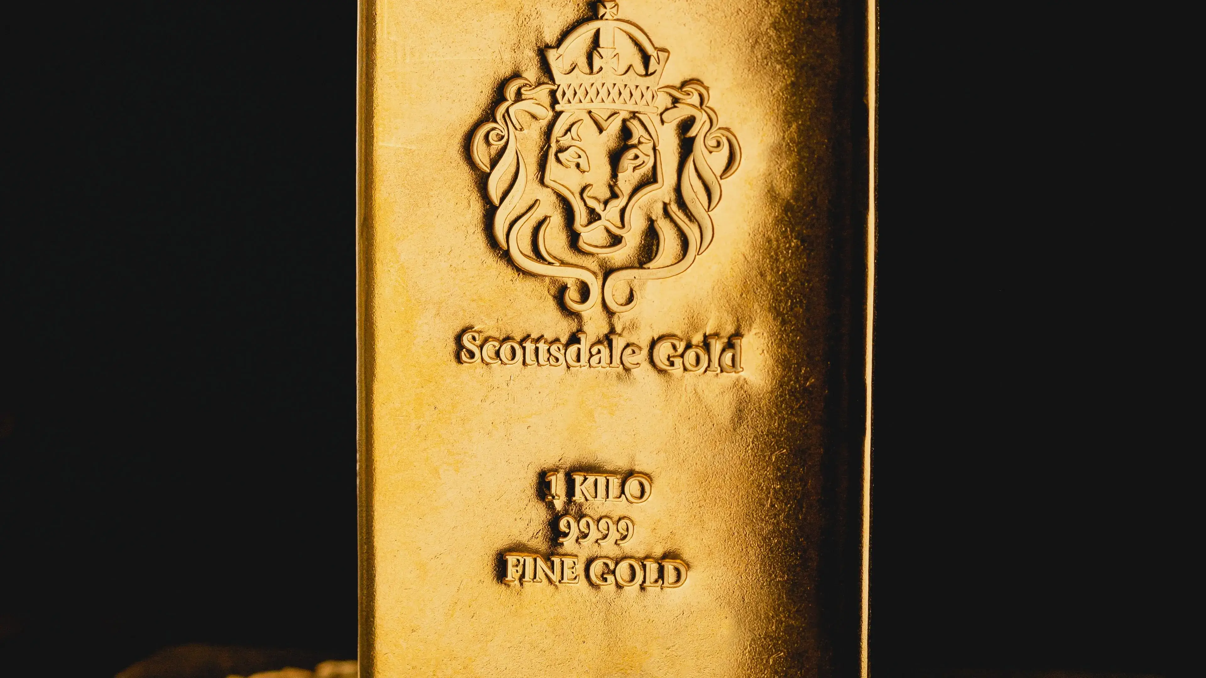 Gold surges Rs 750 to record high of Rs 63,500 | Republic World