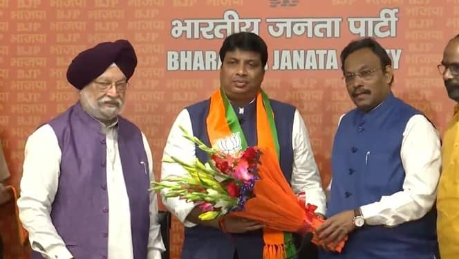 BREAKING | Former Congress Leader Rohan Gupta Joins BJP Along With ...