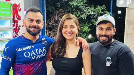Anushka Sharma, Virat Kohli Come Together In Unseen Photo After RCB's ...