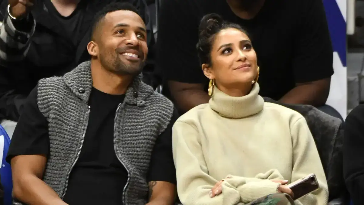 You Star Shay Mitchell Has No Plans Of Marrying Partner Of 8 Years ...