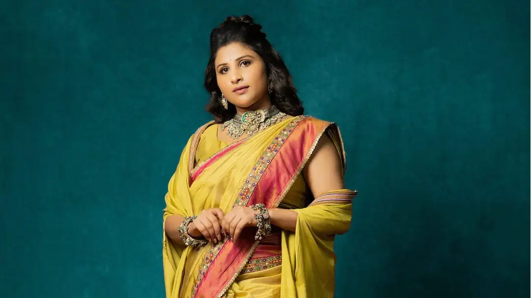 Telugu Singer Mangli Meets With A Car Accident, Suffers Minor Injuries ...
