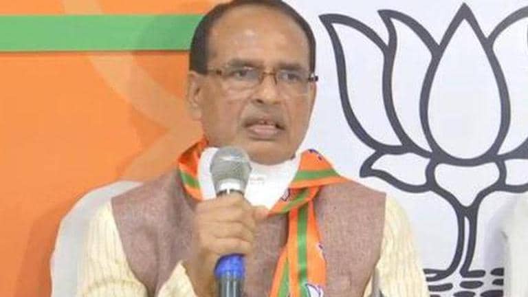 MP: BJP issues show cause notices to three leaders | Republic World