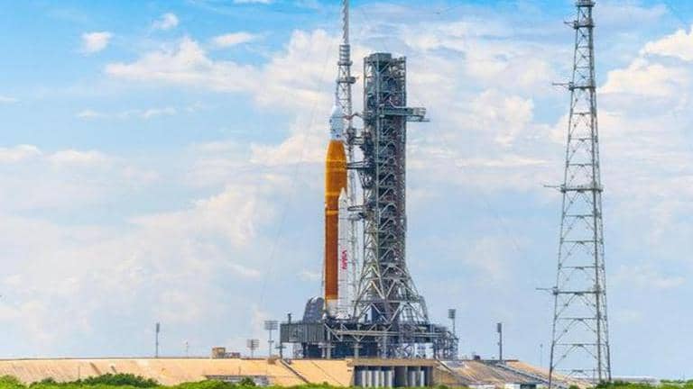 NASA finalises new date to launch uncrewed Artemis 1 mission to the Moon | Republic World