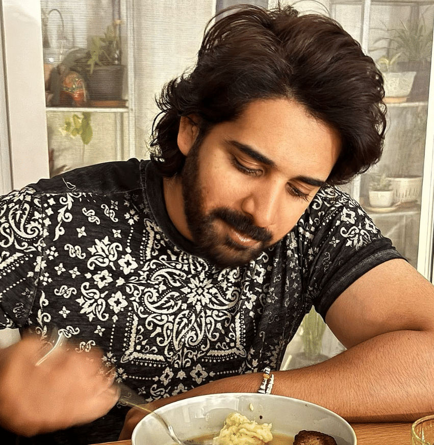 Akkineni Siblings Reunite: Naga Chaitanya, Akhil's Weekend With Cousins | Republic World