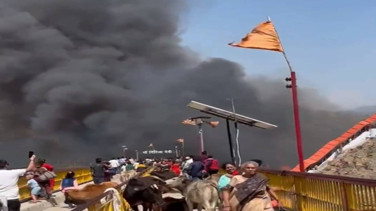 BREAKING: Massive Fire Breaks Out at Garjiya Devi Temple Complex in ...