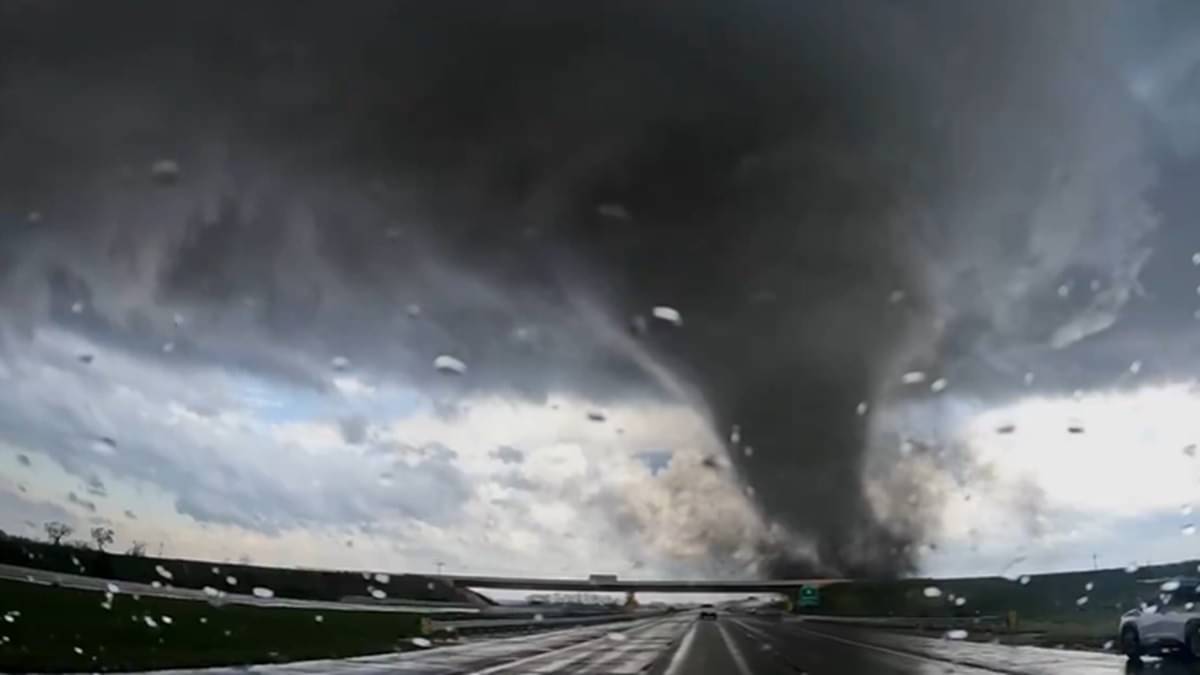 State Of Emergency Declared As Tornadoes Kill At Least 4 In Oklahoma, Leveling Towns And Homes ...