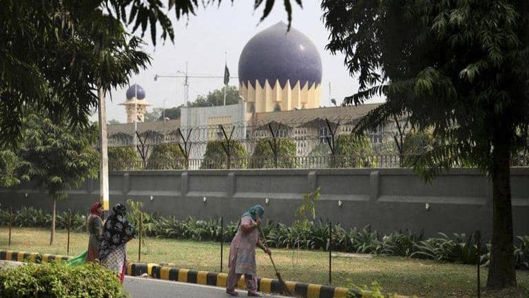 Woman professor accuses Pakistan embassy staffer of 'Rude and uncouth ...