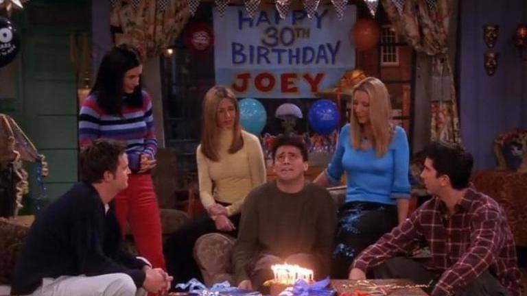 'FRIENDS': Do you know the birthdays of Rachel, Monica, Phoebe, Joey ...
