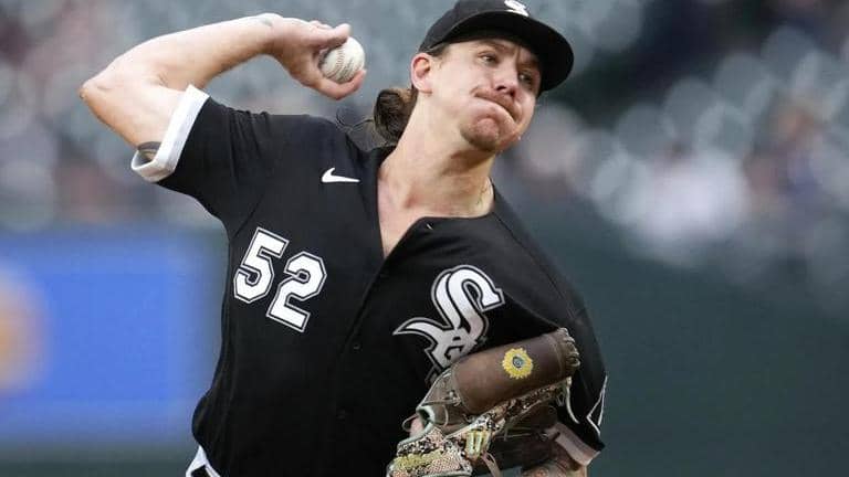 Clevinger and bullpen pitch 3-hitter, White Sox beat Tigers 6-0 ...