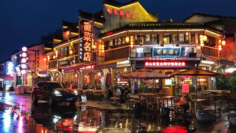 China, Morning meals for 40 cents: A glimpse into China's deflation ...