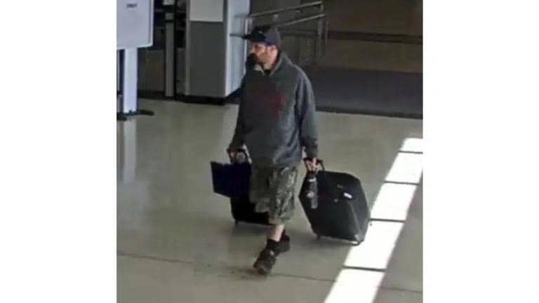 US: Explosive found in Florida-bound bag at Pennsylvania airport, man arrested | Republic World
