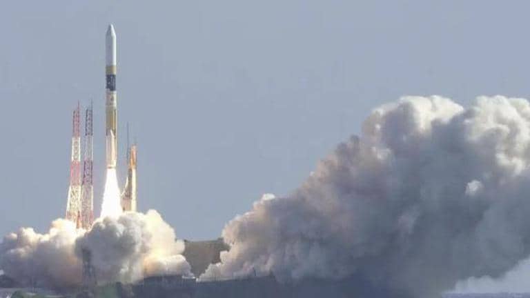 Japan launches rocket carrying X-ray telescope, lunar lander to explore ...