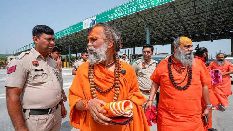 Nuh wears deserted look amid tight security as prayers are offered at ...