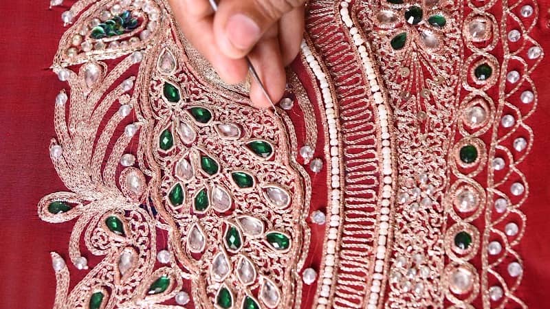 Zardozi Embroidery: History, Technique, Usage, Popularity | Republic World