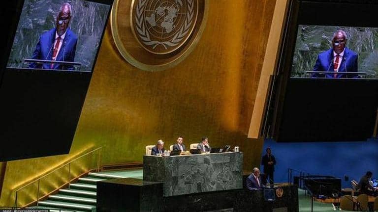 UN passes historic resolution that seeks to clarify countries’ climate ...