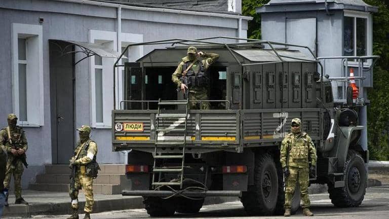 EXPLAINER: How important is a Russian retreat from Kherson? | Republic ...