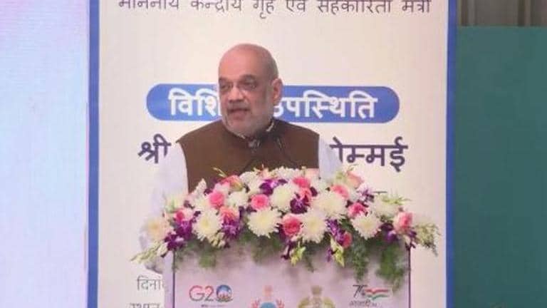 Amit Shah lauds 'Himveer' security forces; 'Not worried for border ...