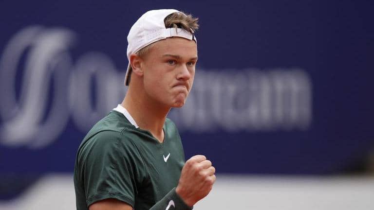 Holger Rune beats Felix Auger-Aliassime to reach Paris Masters final | Republic World