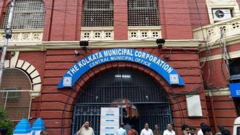 WB govt keen on holding KMC elections in March: SEC | Republic World
