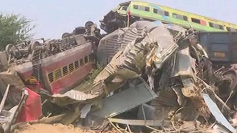 Death toll in Odisha triple train crash rises to 261, rescue operations ...