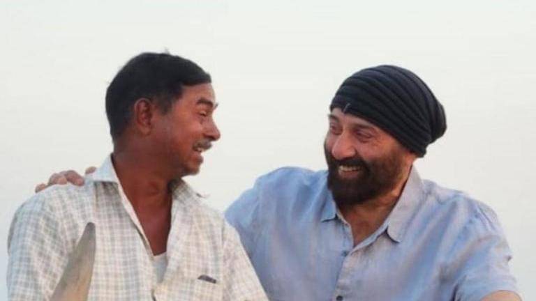 Sunny Deol fan fails to recognise him, leaves Gadar 2 actor in splits ...