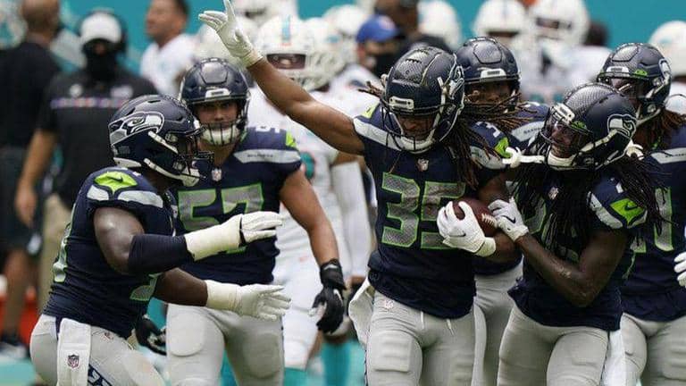 Ryan Neal making most of his chance as starter with Seahawks | Republic ...