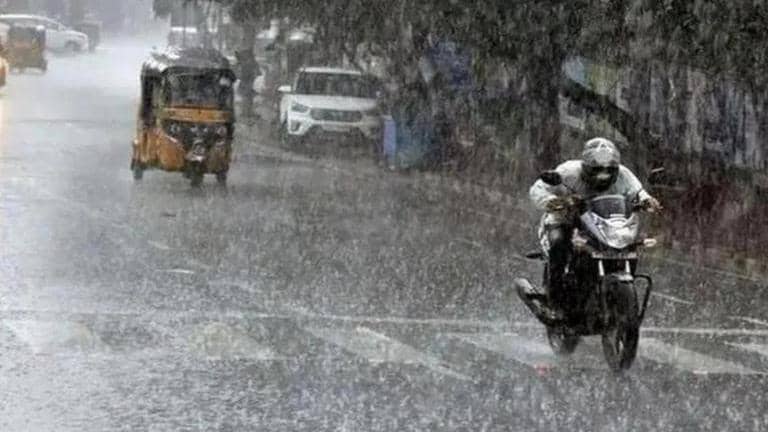 Weather department forecasts moderate rain in Delhi on Tuesday ...