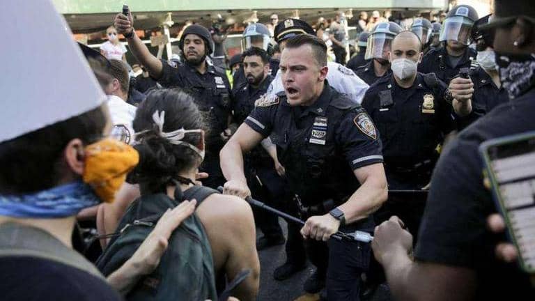 New York passes bill to unveil police discipline records | Republic World