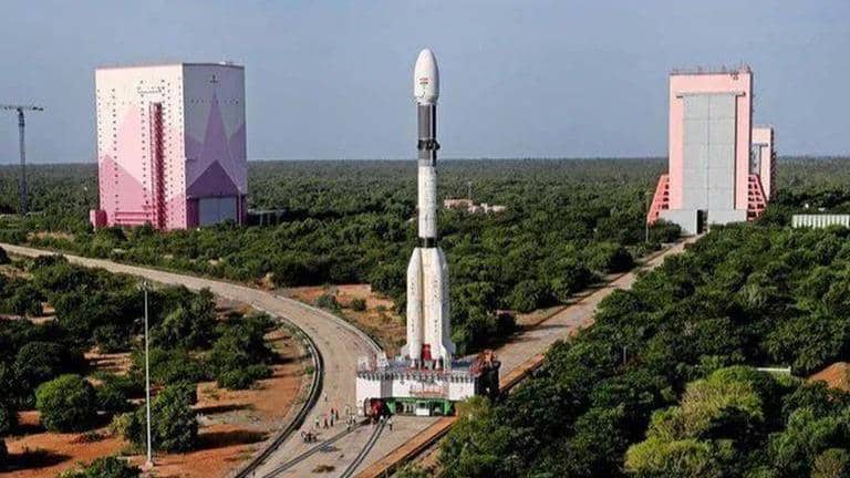 Centre approves Indian Space Policy 2023 in huge boost for ISRO, space ...