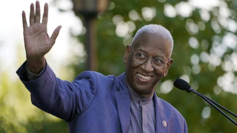 Virginia Rep. McEachin dies at 61 after cancer battle | Republic World
